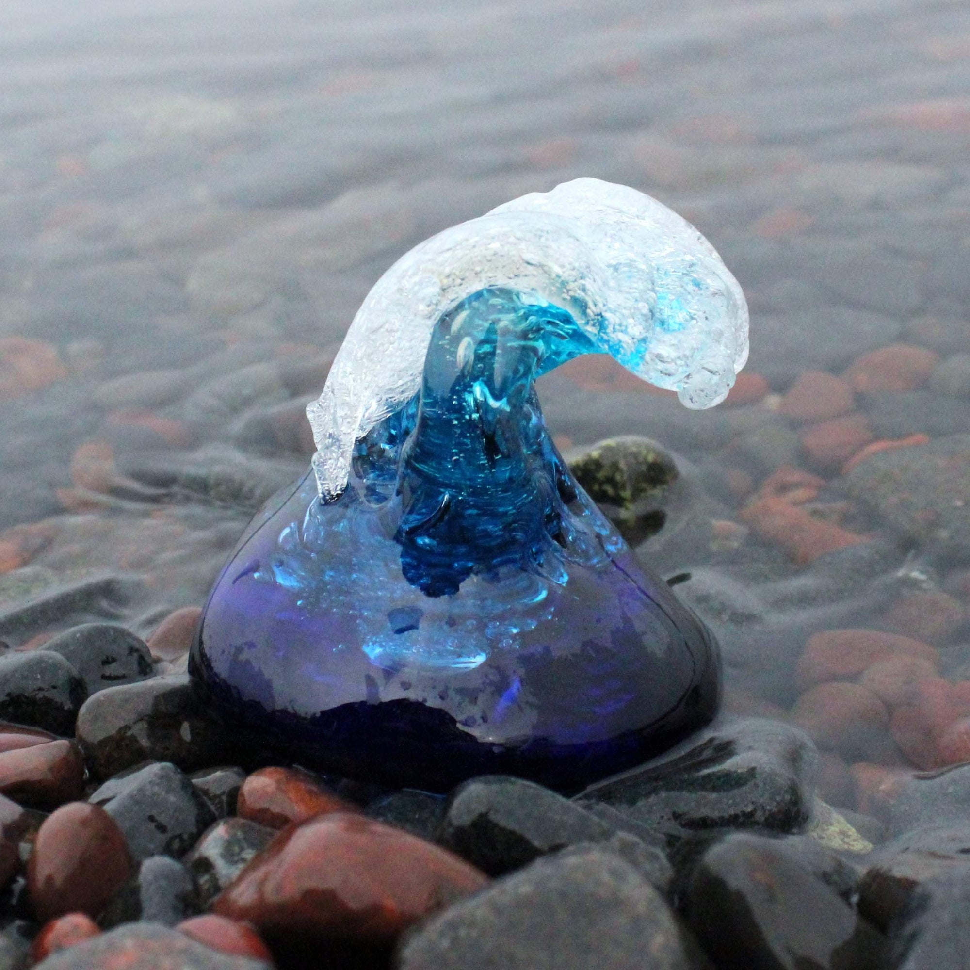 Wave Sculptures – Lake Superior Art Glass